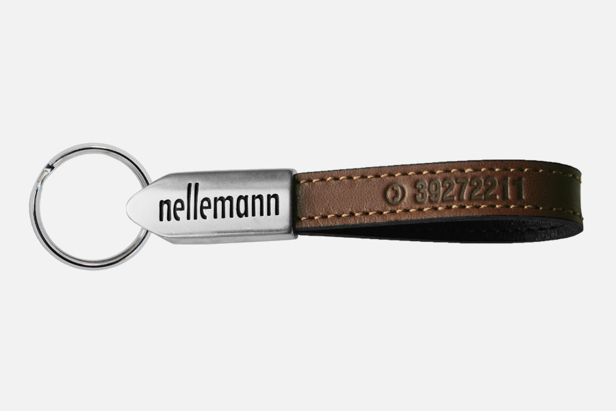 Custom metal and leather key rings - Hotel Gift Selection