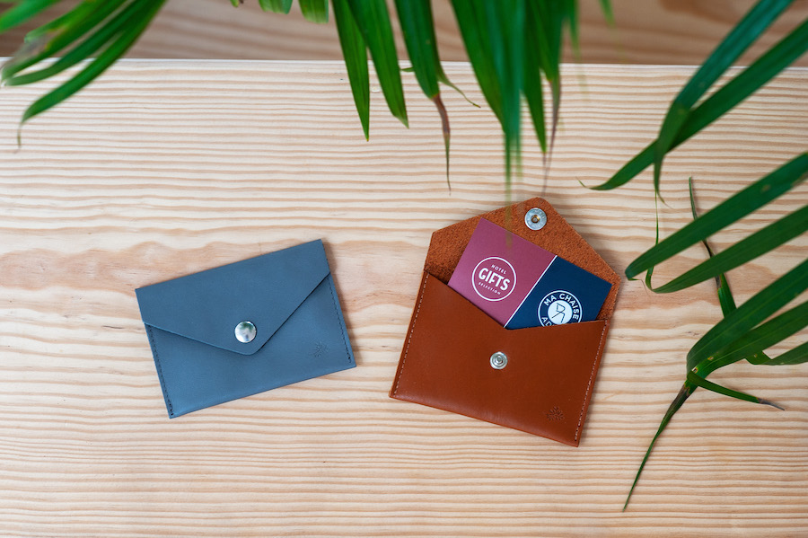Custom leather envelope card holder - Hotel Gift Selection