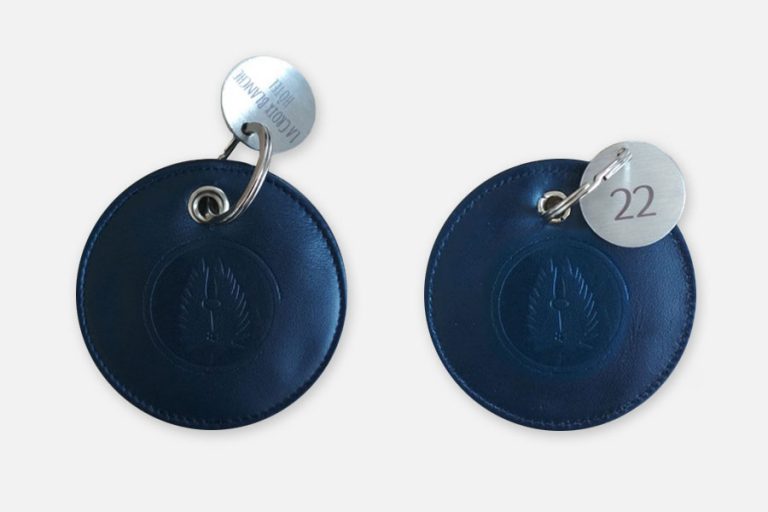 Luxury custom round keyrings - Hotel Gift Selection