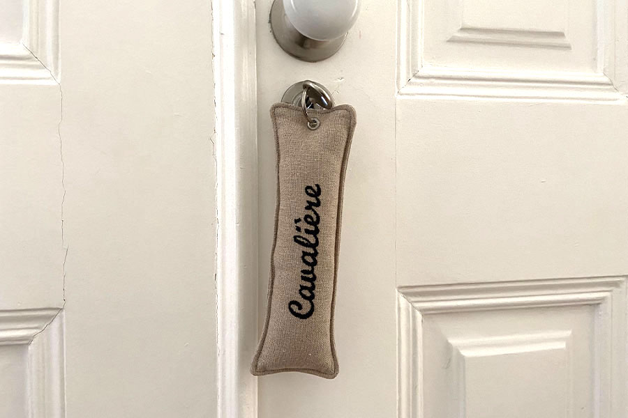 Embroidered linen key rings - Hotel Gift Selection